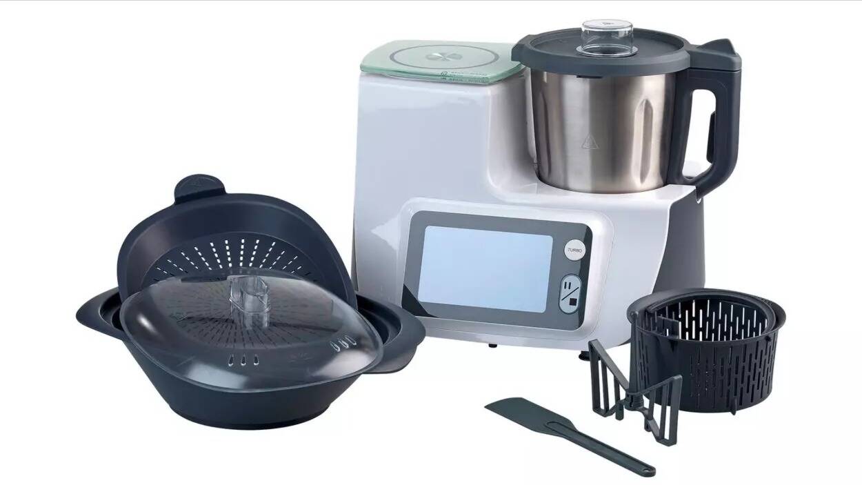 Die Aldi Küchenmaschine im Test - lohnt sich der Aldi Thermomix? (2024)